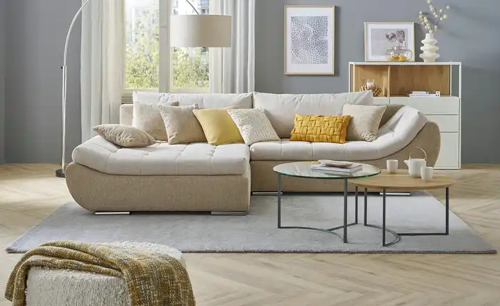 Hugo chesterfield sofa store